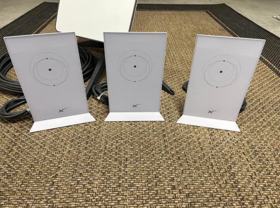 Starlink Satellite Dish Kit Router | Pallet liquidation USA